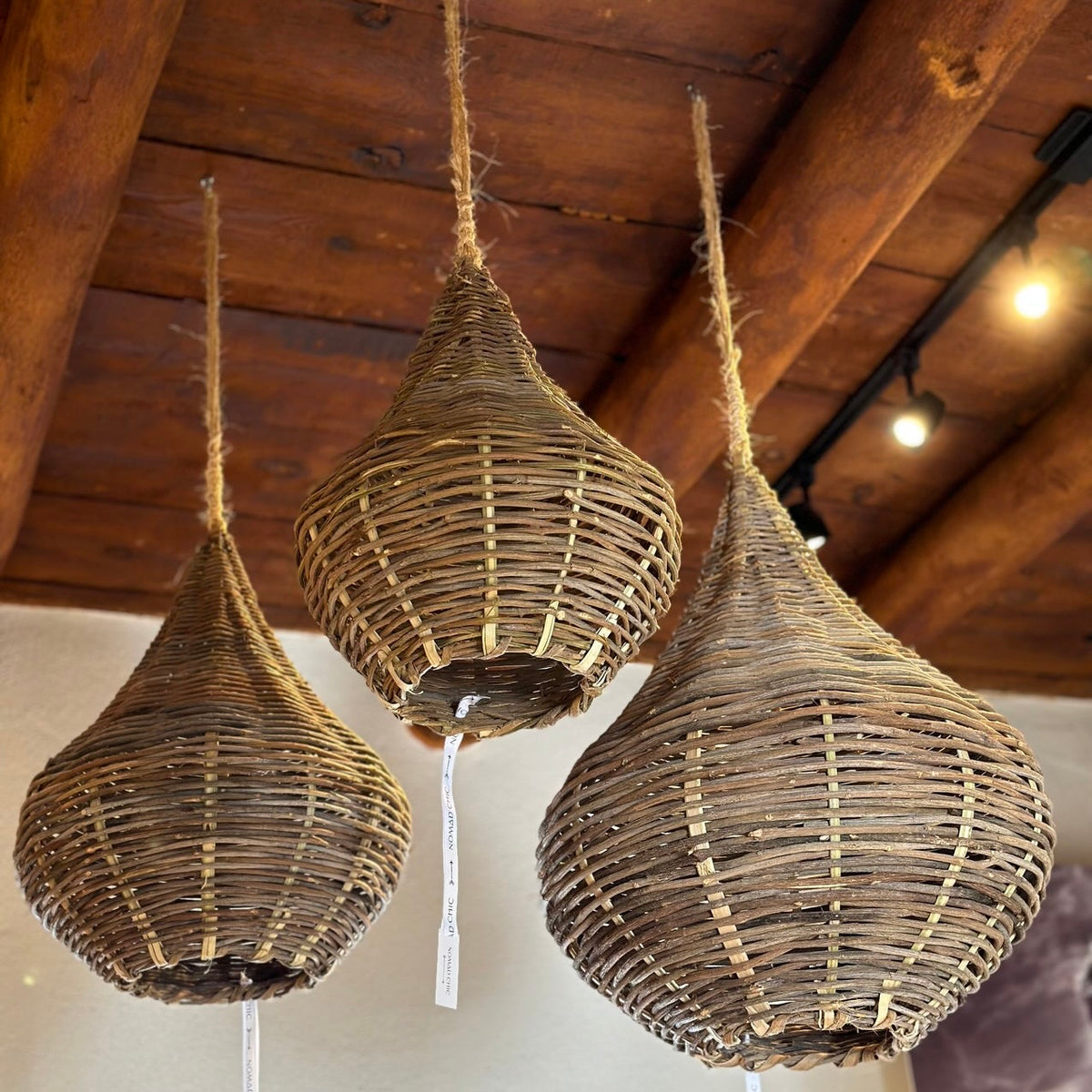 Straw Pendant Light / Walnut – Nomad Chic