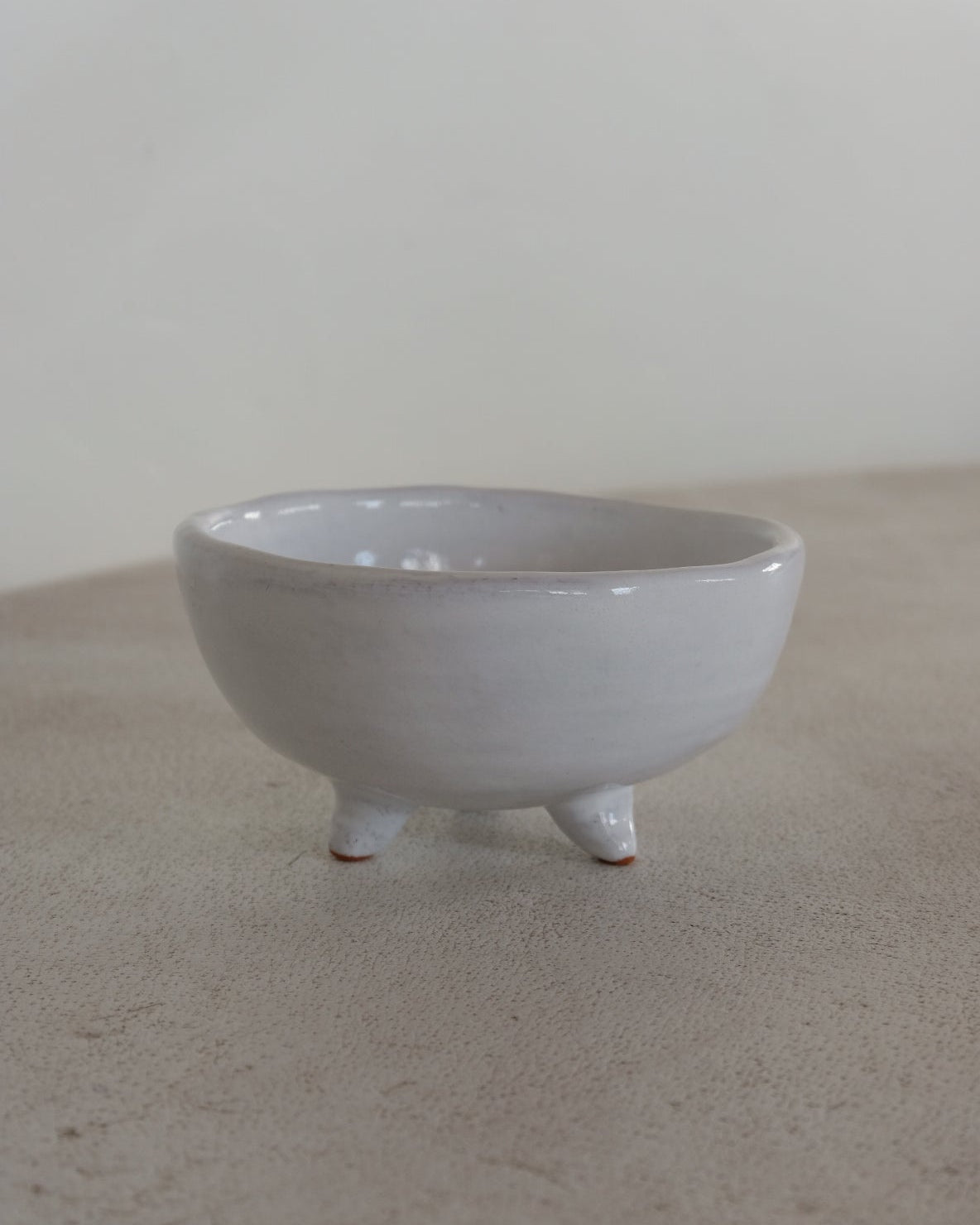 Ceramic Footed Bowl | White – Nomad Chic