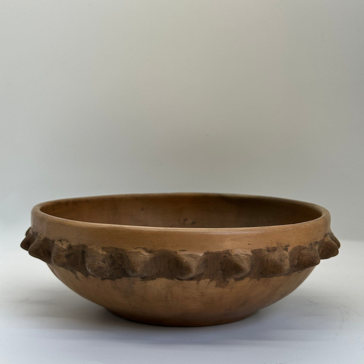 Clay Spike Serving Bowl | Tan – Nomad Chic