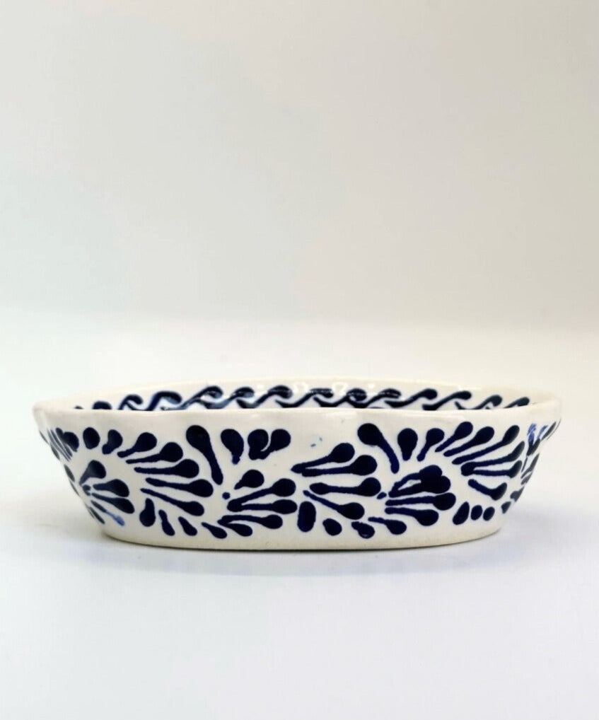 Talavera Oval Condiment Bowl | Blue & White – Nomad Chic